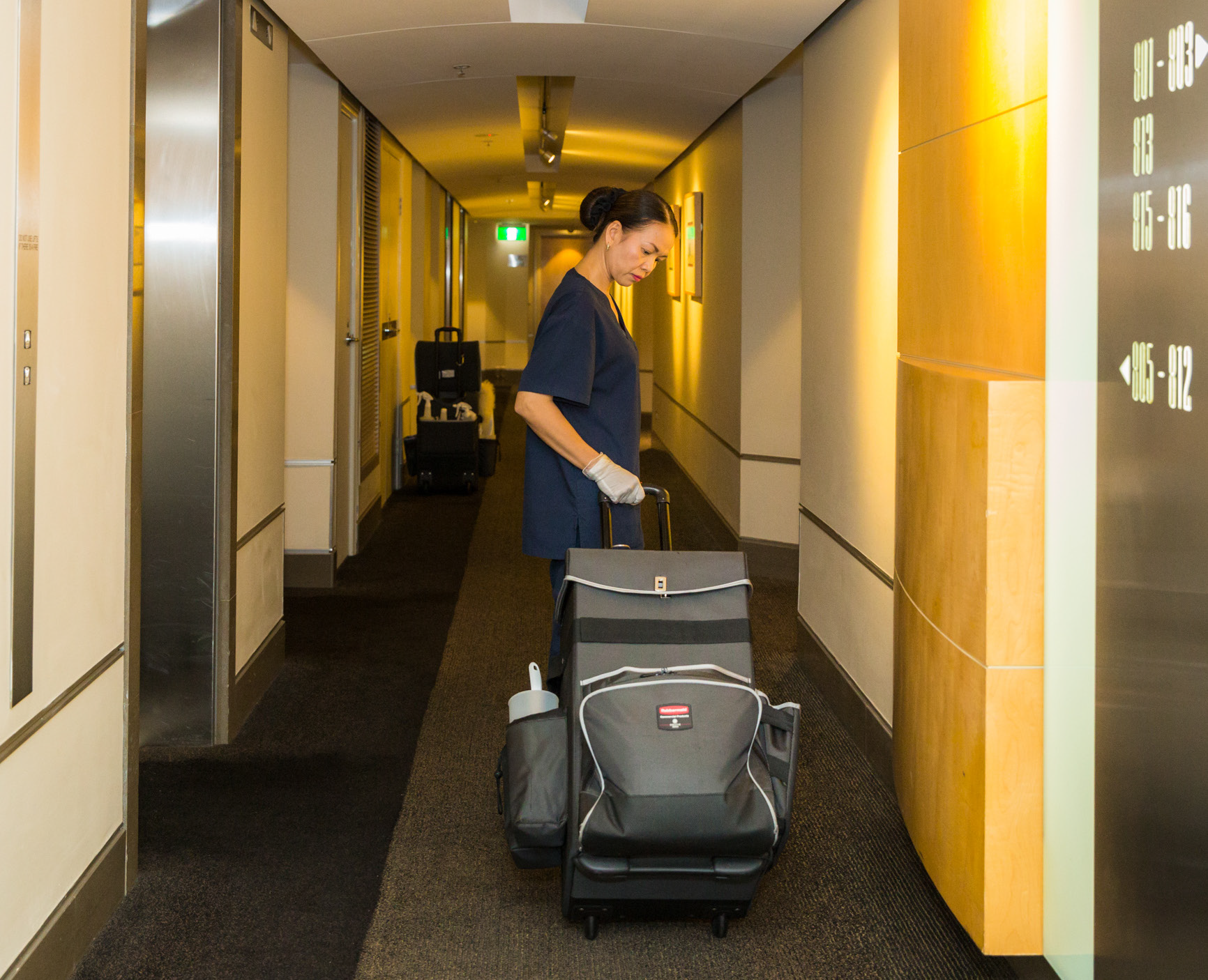 Innovative Mobile Cart Housekeeping Solution